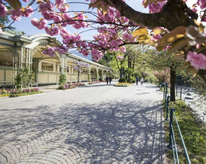 Must Do's in der City | Shopping in Meran