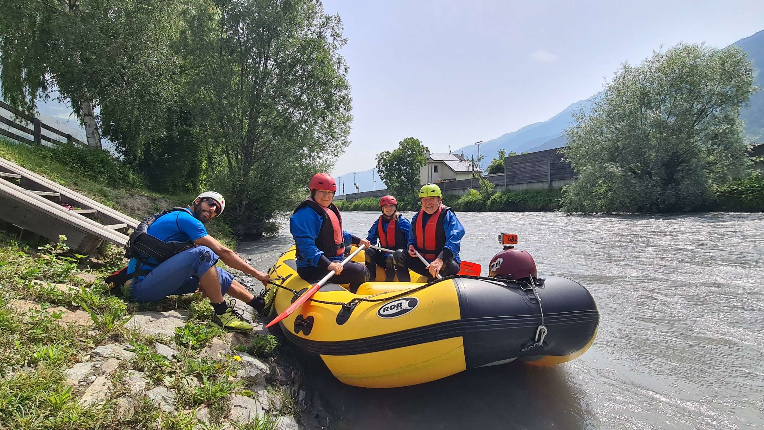 Rafting on the Adige | Action holiday in South Tyrol